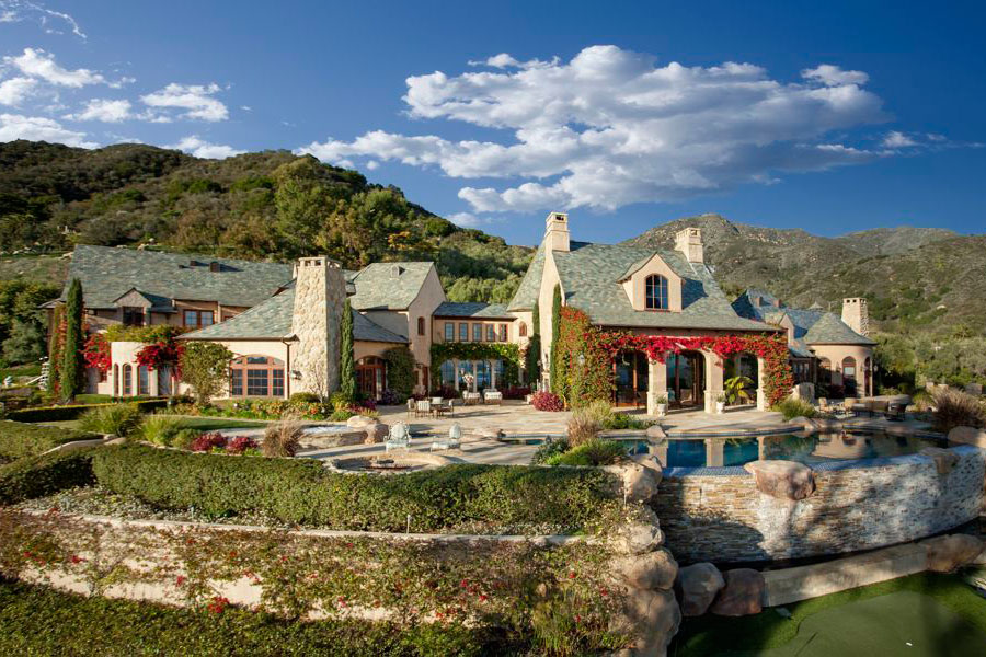 Exclusive Chateau Sur La Mer - MyFancyHouse.com
