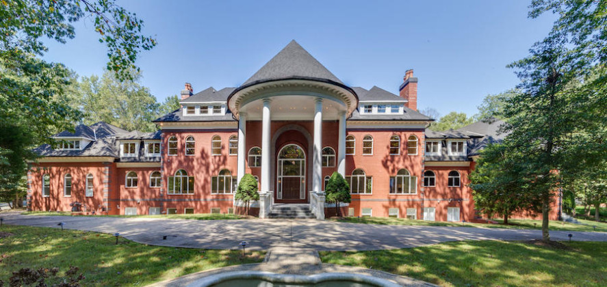 Luxurious Custom Built Home in Virginia, USA - MyFancyHouse.com