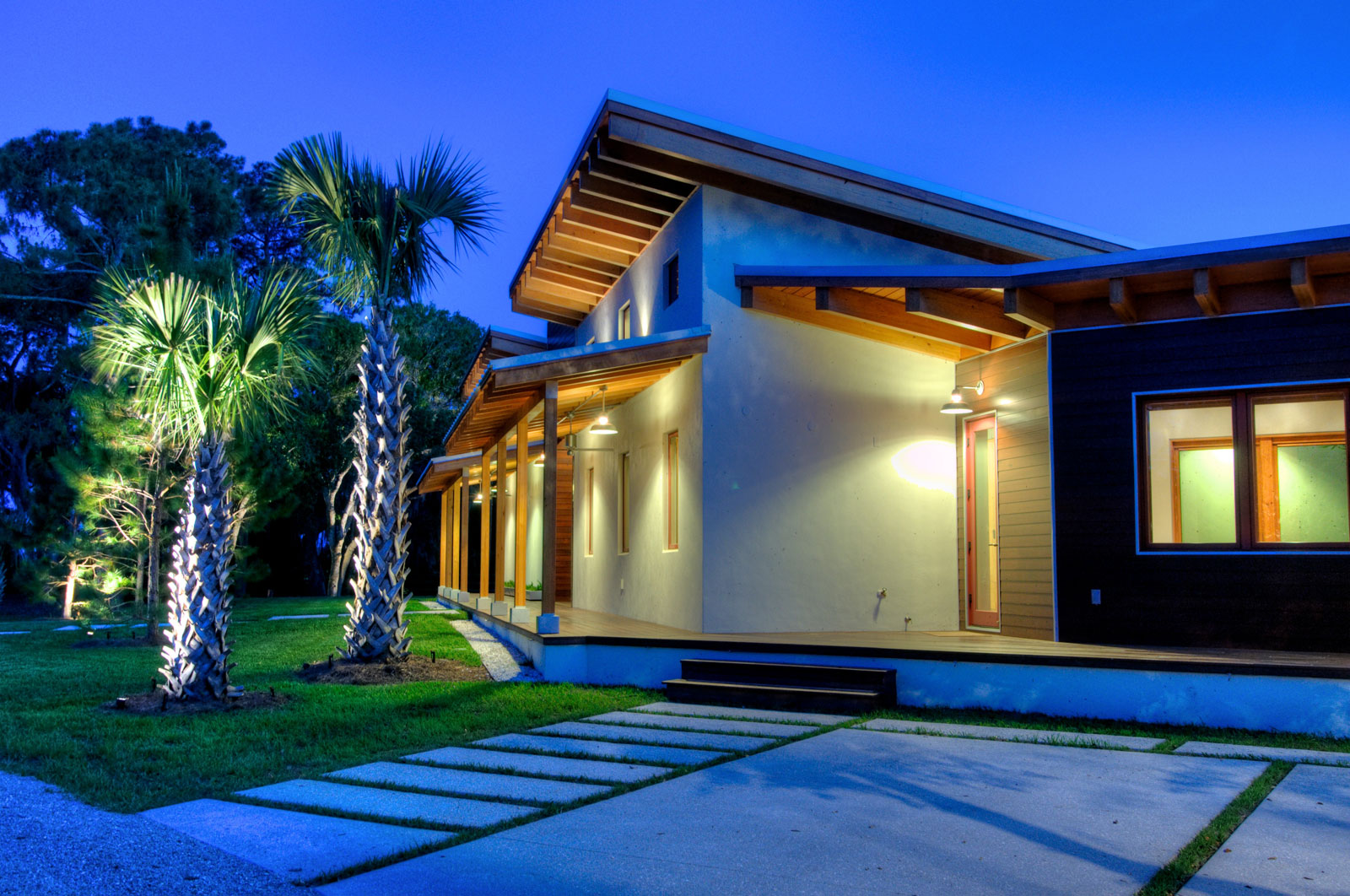 Lush Power Haus by Josh Wynne Construction - MyFancyHouse.com
