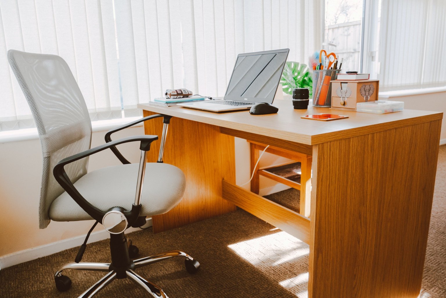 Achieve Your Dream Work-From-Home Setup With These Easy Steps ...