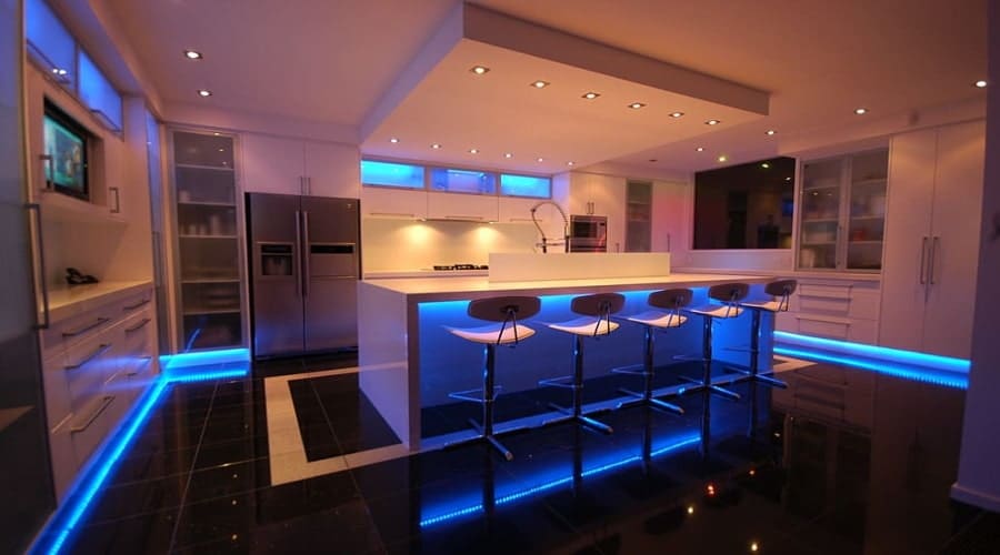 How to decorate your room using LED lights? - MyFancyHouse.com